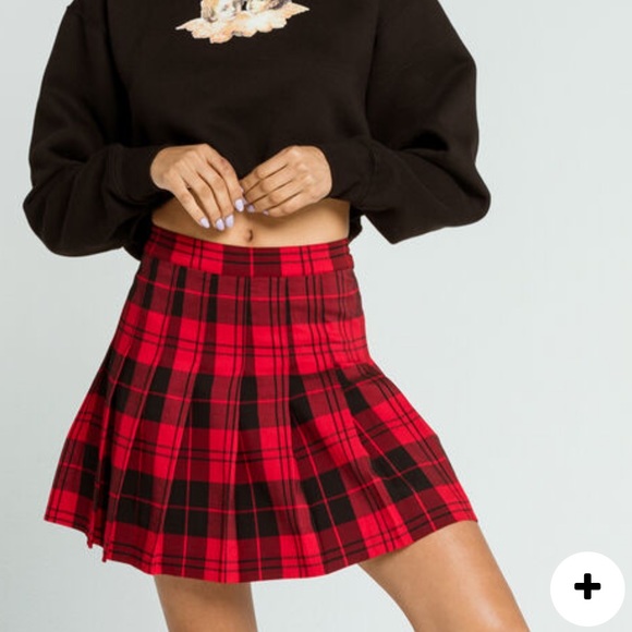 Love Tree | Skirts | Nwt Love Tree Red Black Plaid Pleated Skirt Sz L ...
